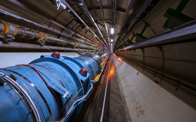Hadron Collider: World’s Most Powerful Machine Just Woke Up - The Hoard ...