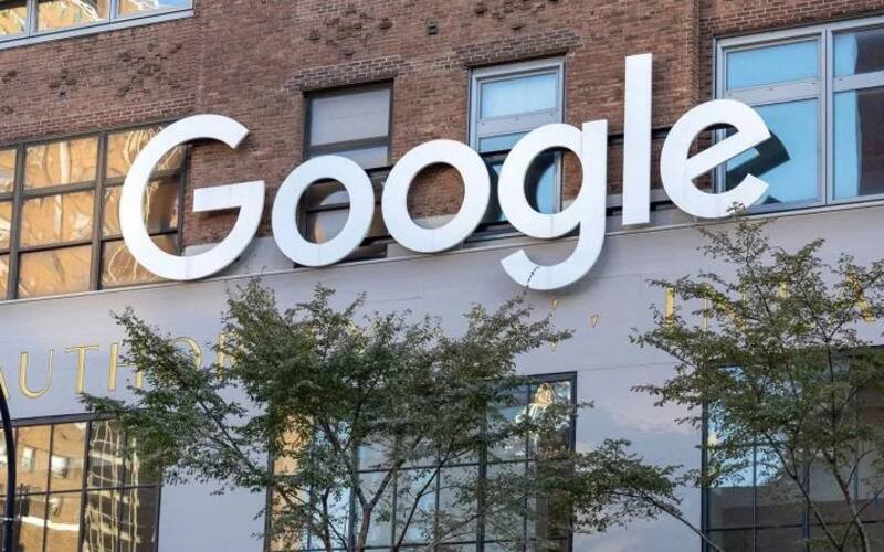 ChatGPT Rival; Google Ready to Tackle the Rising Giant! - The Hoard Planet